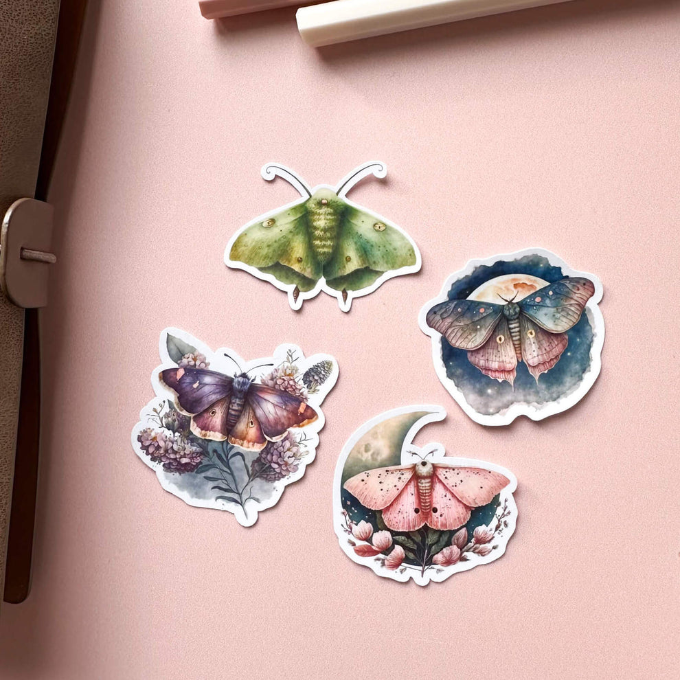 Moths sticker pack - Style 2 – Bubblegumfringe